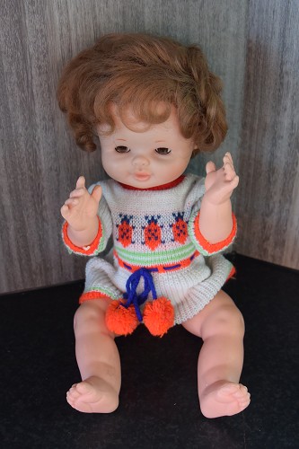 Famosa vintage pop met rossig haar Poppememke